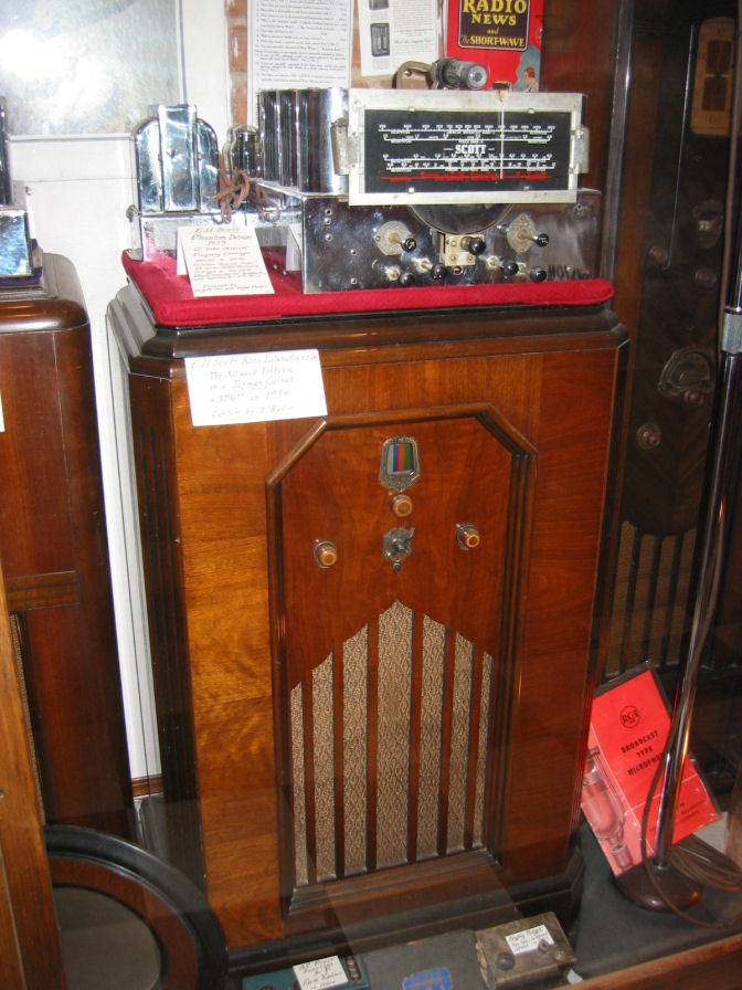 museums_HistoricRadios