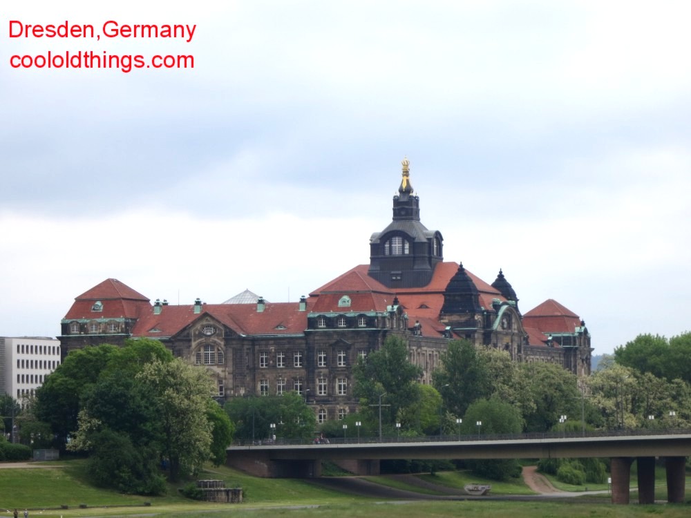 buildings_DE_Dresden